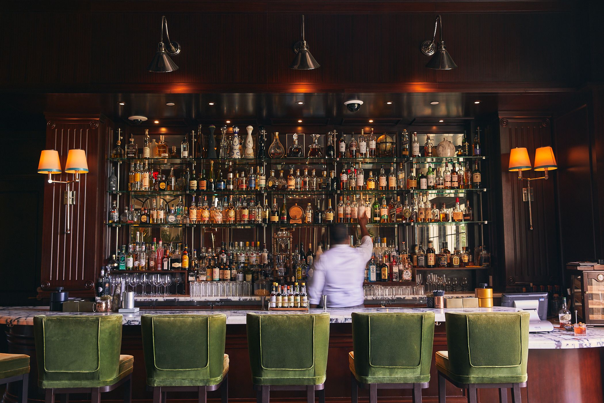 Nassau Bahamas Bar | Manor Bar | Rosewood Baha Mar