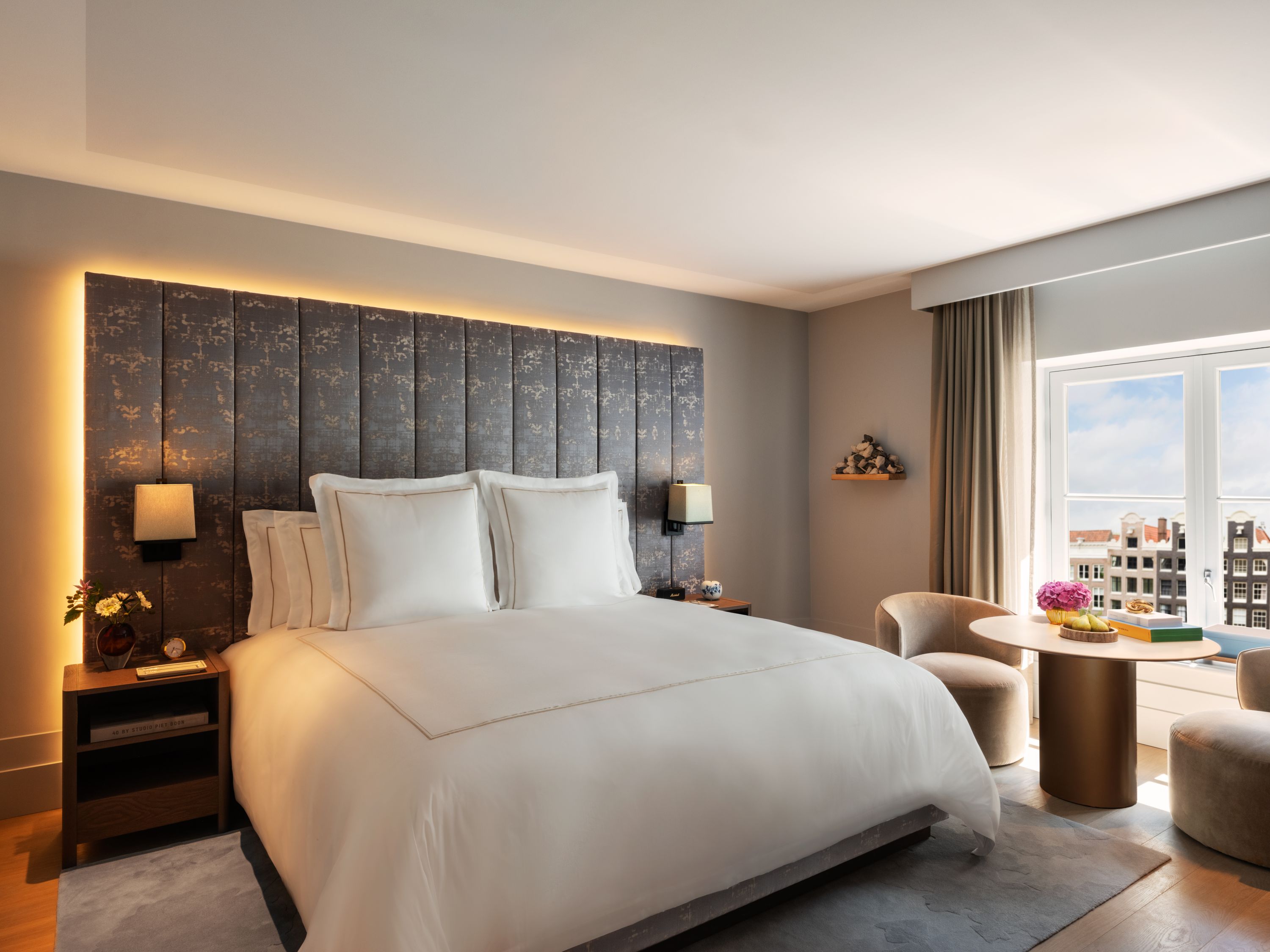 Grand Premier Canal View Room