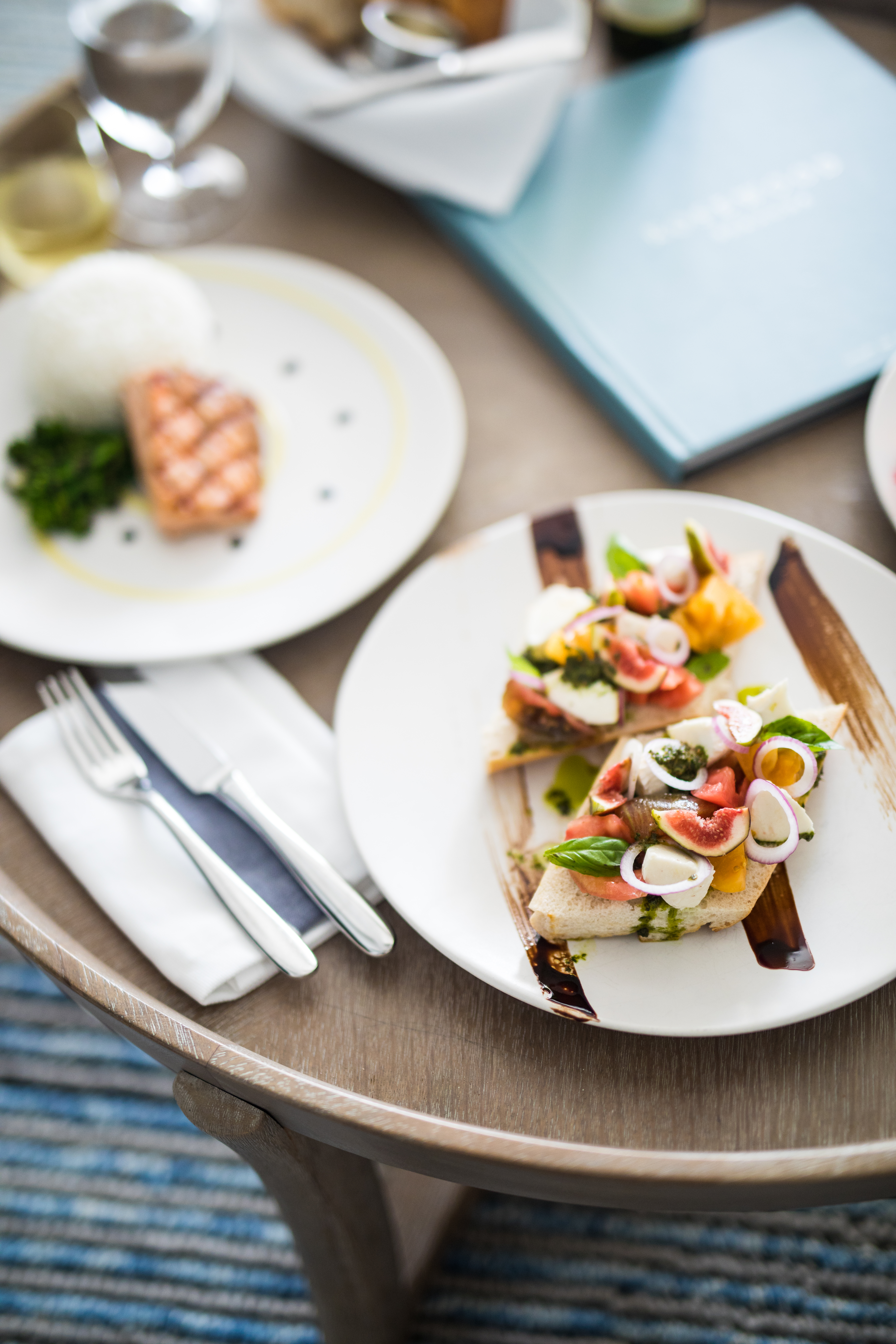 In-Room Dining | Fine Dining Bermuda | Rosewood