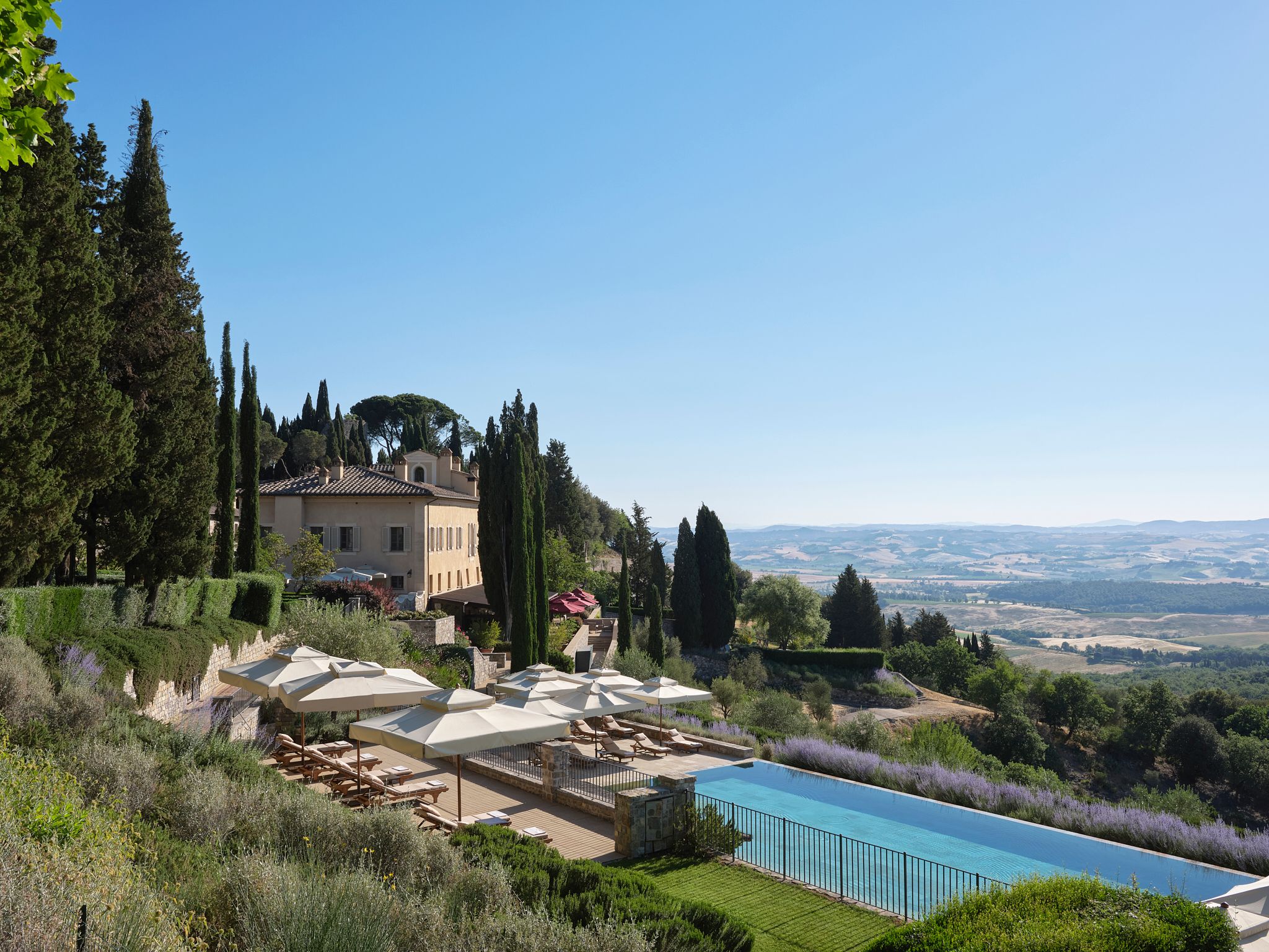 ROSEWOOD CASTIGLION DEL BOSCO RECOGNIZED AS A 5-STAR RESORT IN 2025 ...