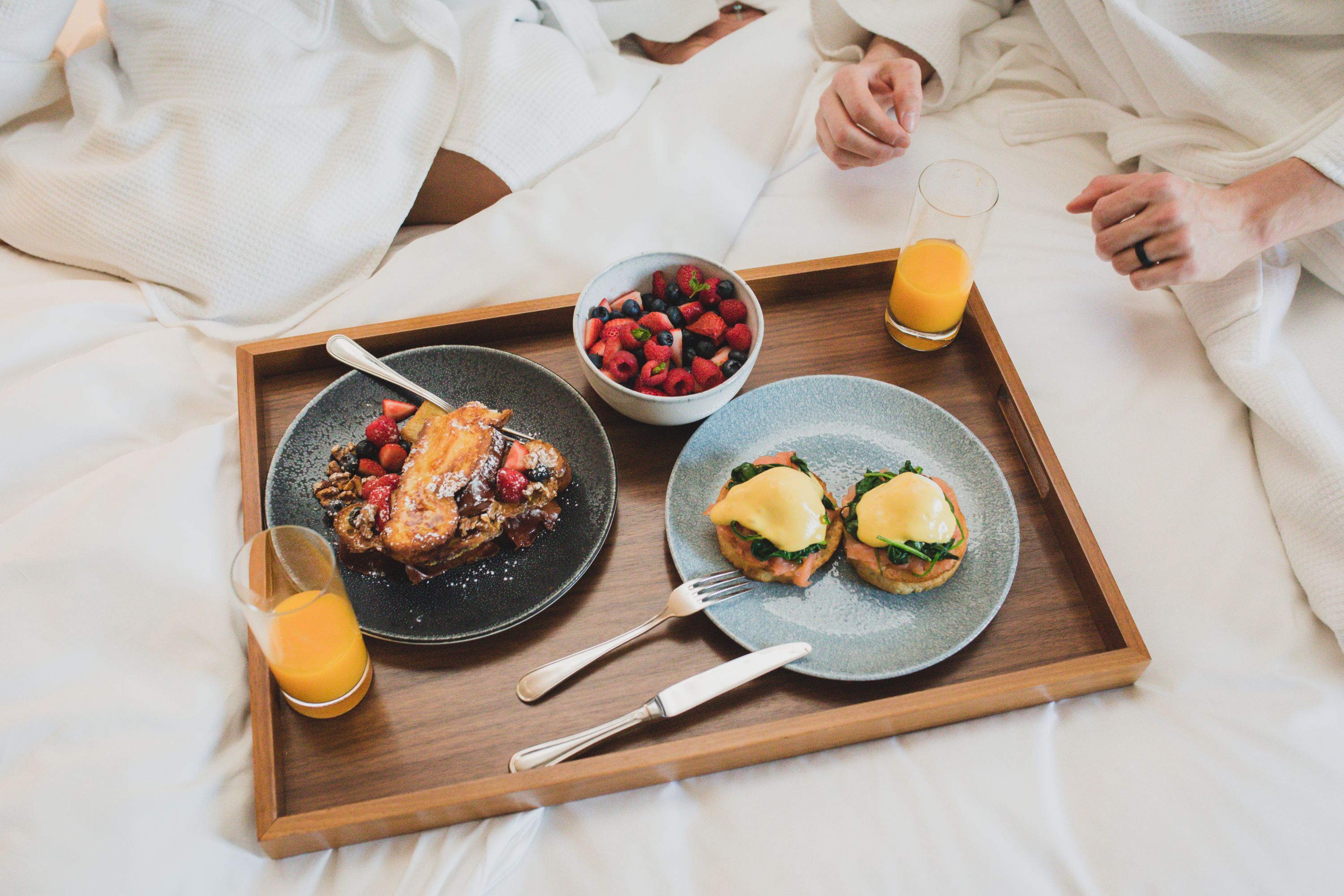 In Room Dining | Menlo Park In Room Dining Amenities | Rosewood