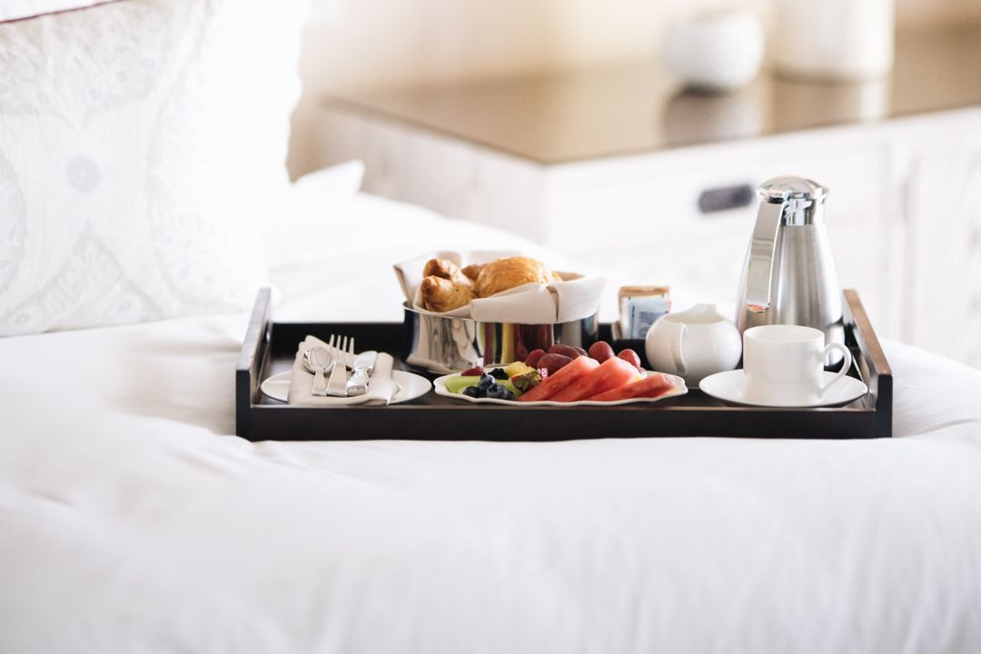 Dine In Room Service