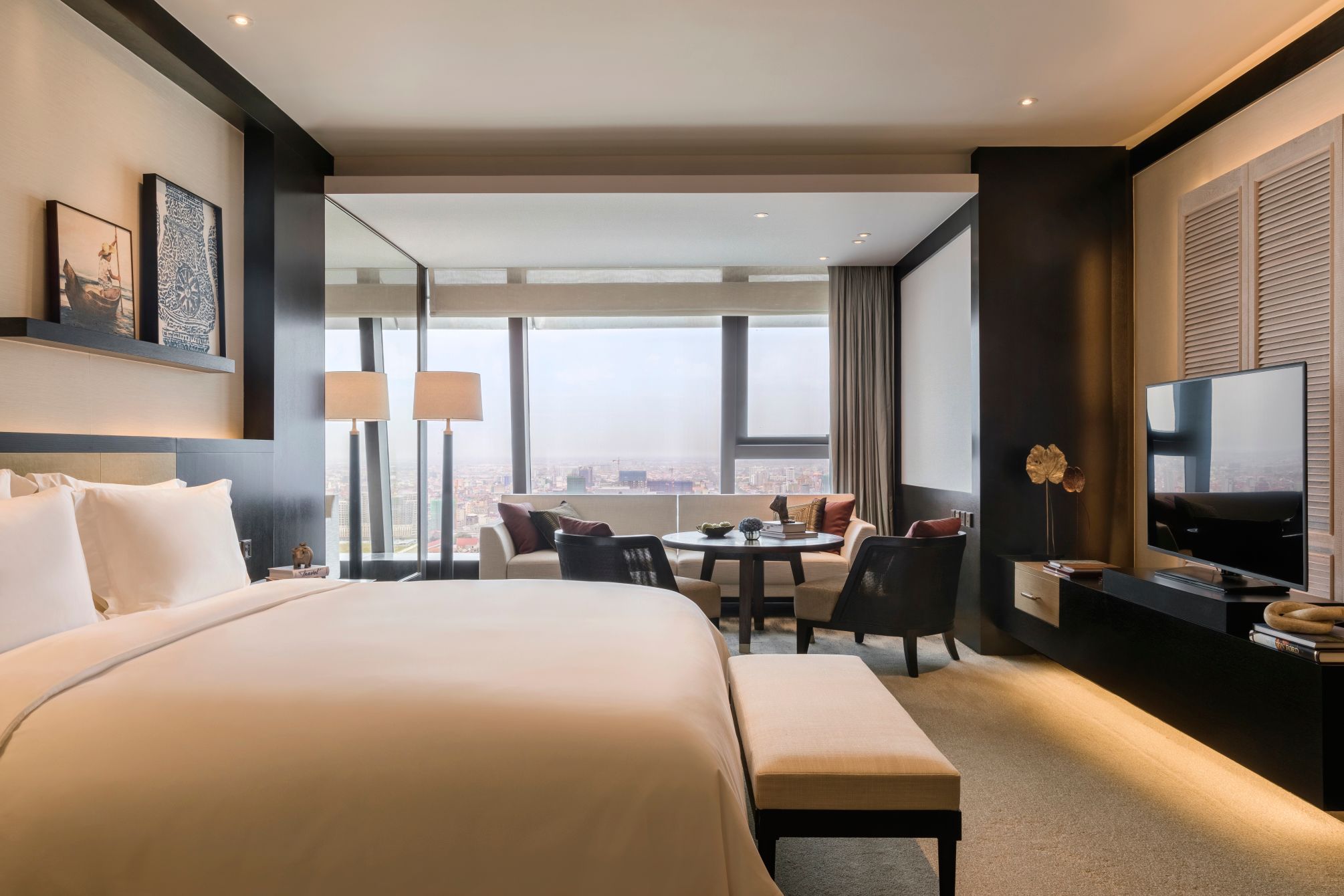 Stay with USD100 credit Hotel Booking | Rosewood Luxury Offers