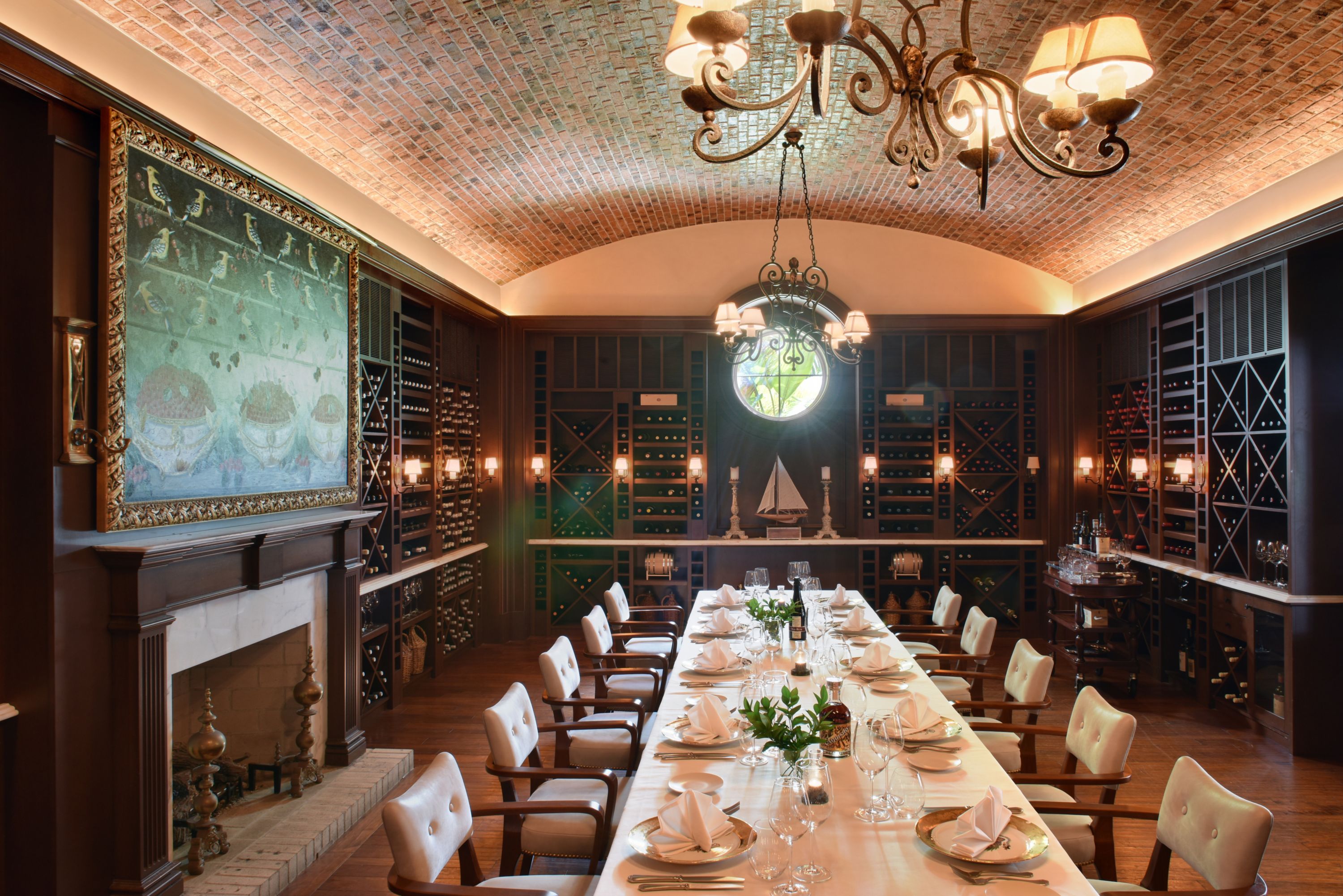 Island Brasserie | Bermuda Hotel Fine Dining | Rosewood Bermuda